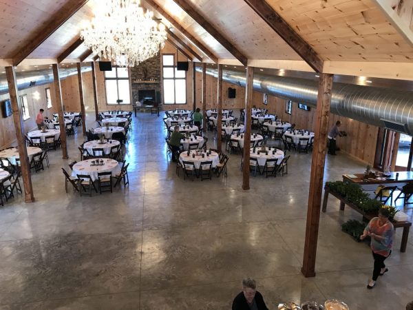 Custom Table Set Ups - So Many Choices! - Country Lane Lodge